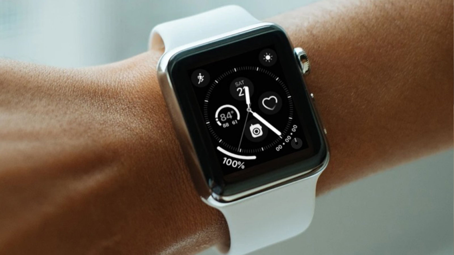 5 Best Apple Watch Faces for Nurses In 2024